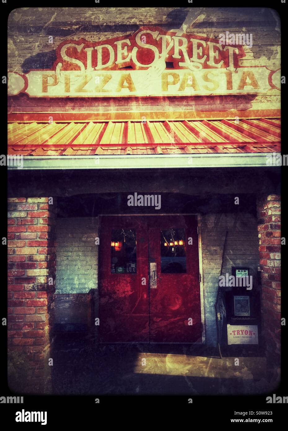 Restaurant front hi-res stock photography and images - Alamy