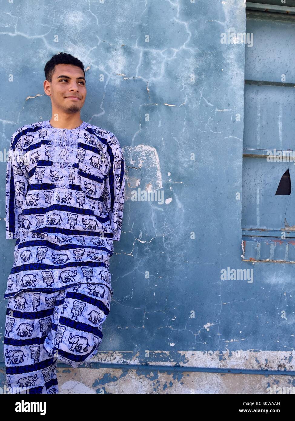 Male african garb hi-res stock photography and images - Alamy