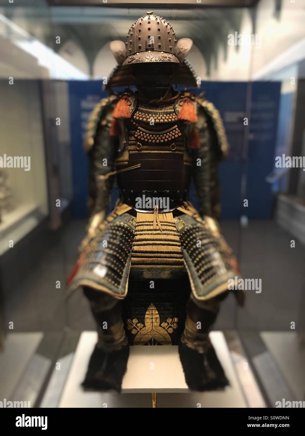 Samurai warrior armour Stock Photo - Alamy