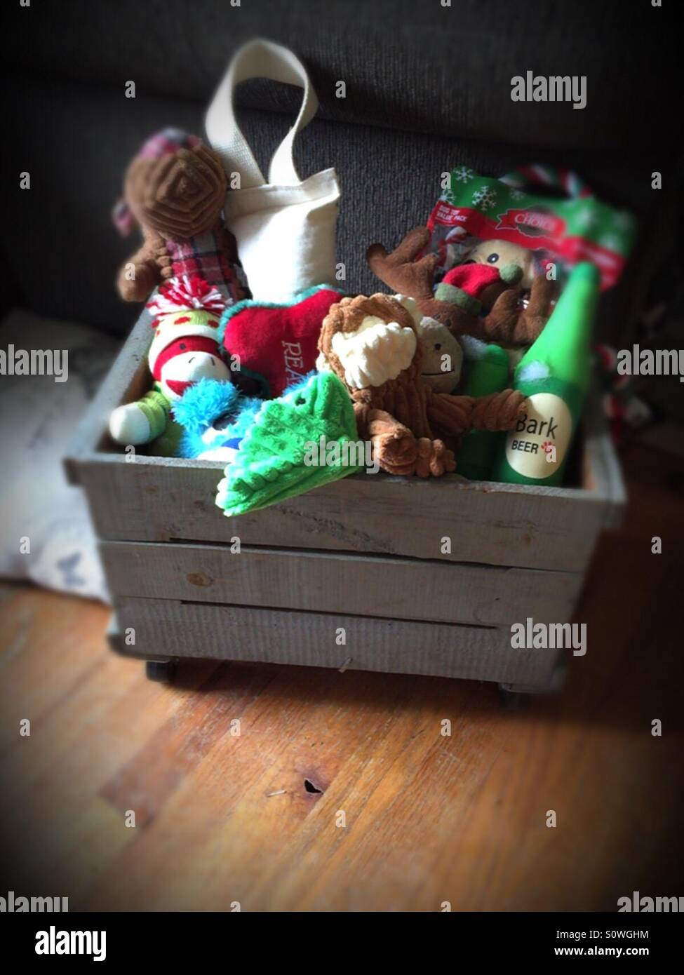 Squeaky toys hi-res stock photography and images - Alamy