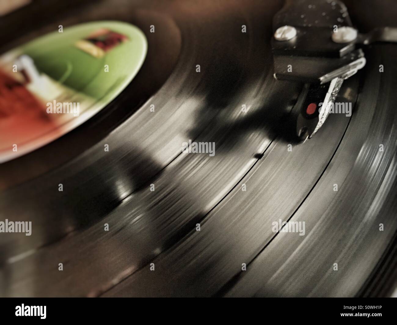 Vinyl record playing Stock Photo - Alamy