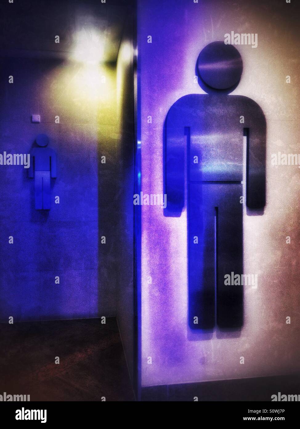 Entrance to a gents' toilet Stock Photo - Alamy