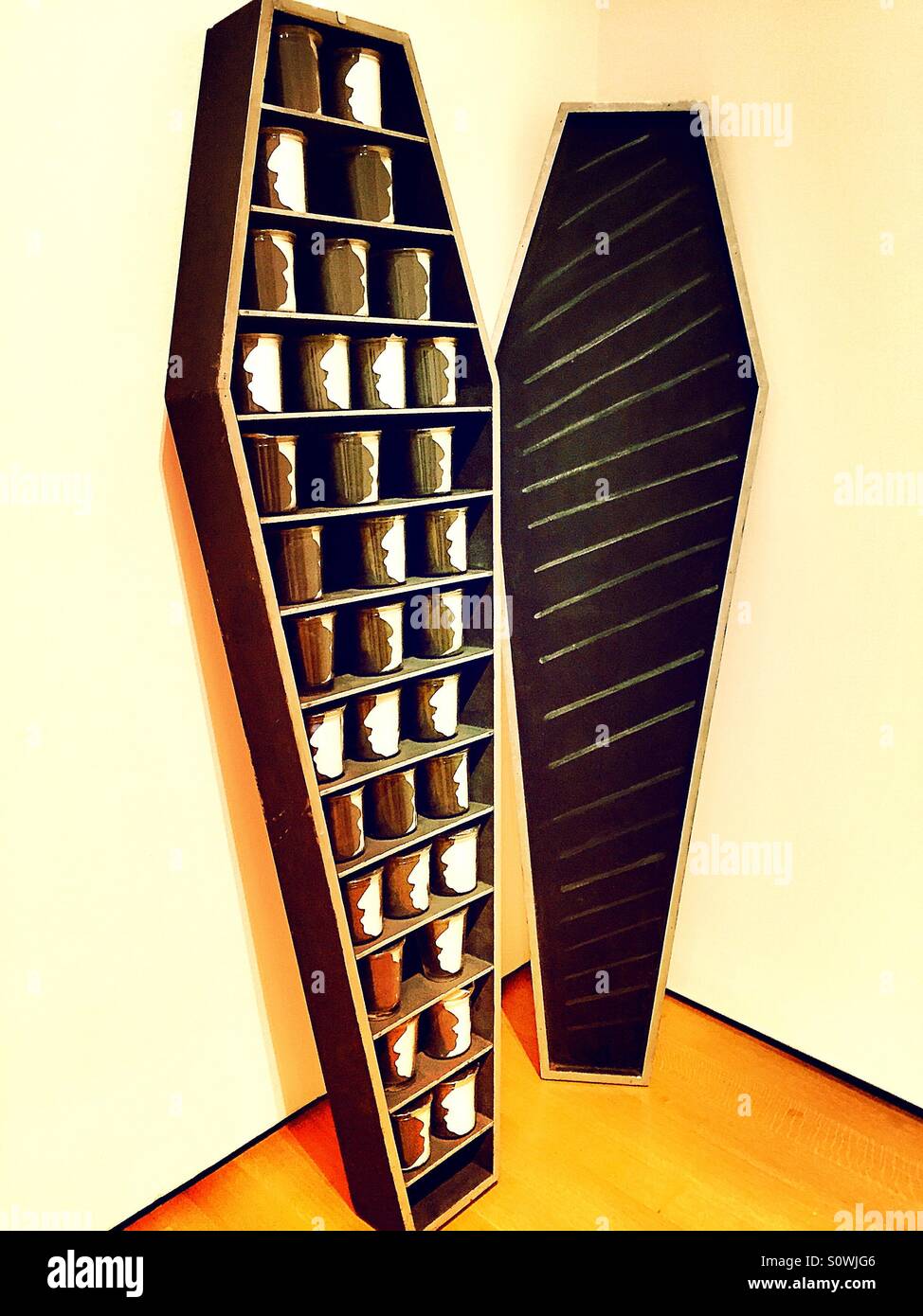 Coffin display hi-res stock photography and images - Alamy