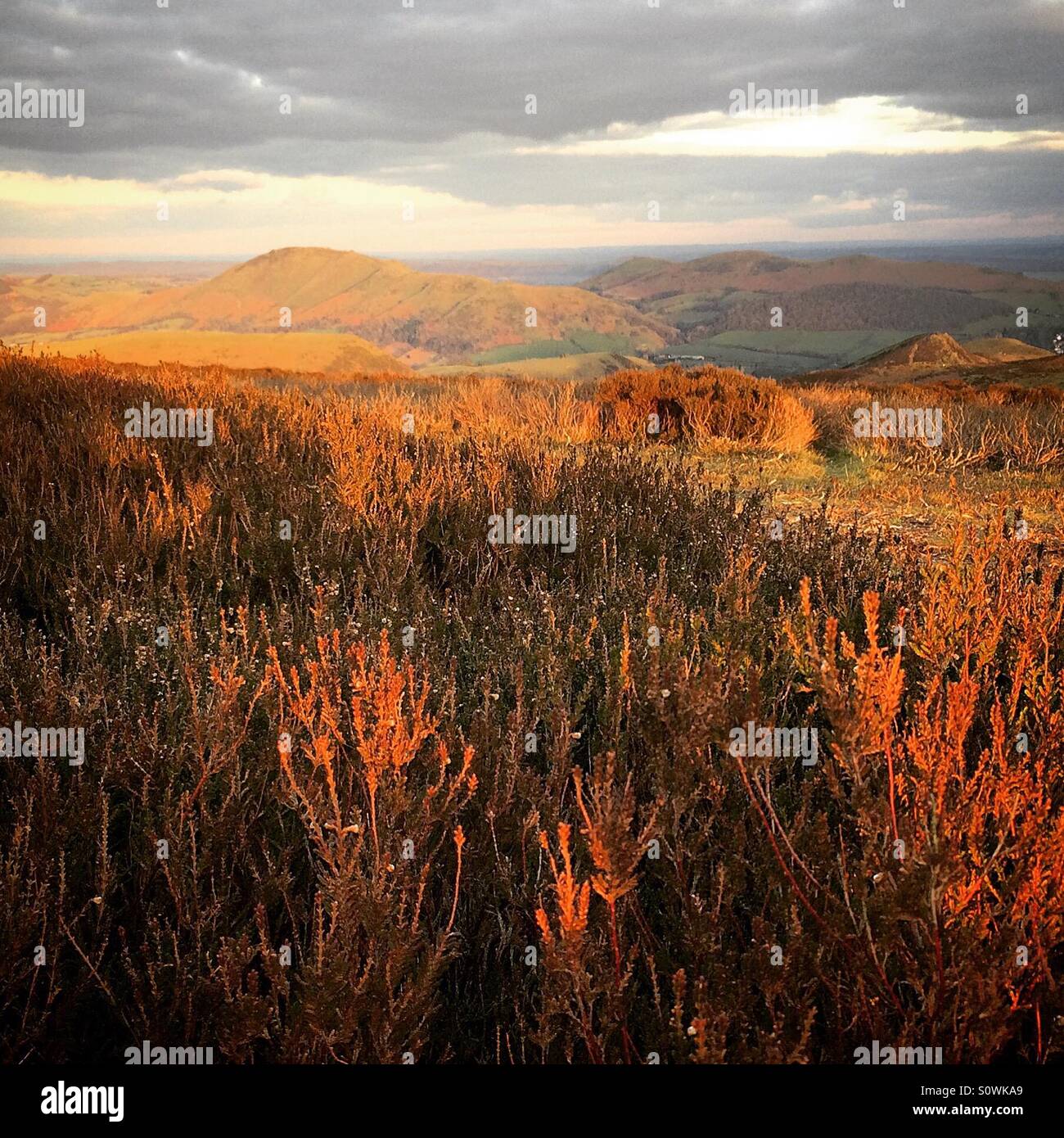 Sun over church in valley hi-res stock photography and images - Alamy