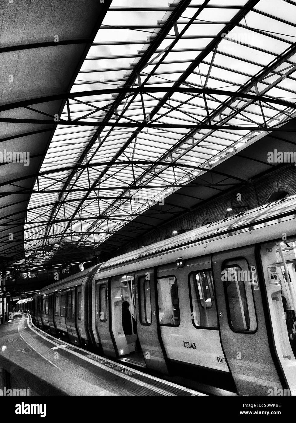 Farringdon tube station, London, U.K Stock Photo - Alamy
