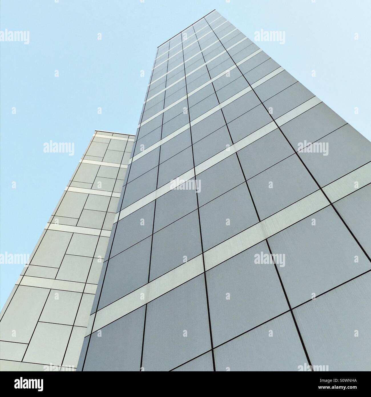 Stark urban monolithic tower Stock Photo - Alamy