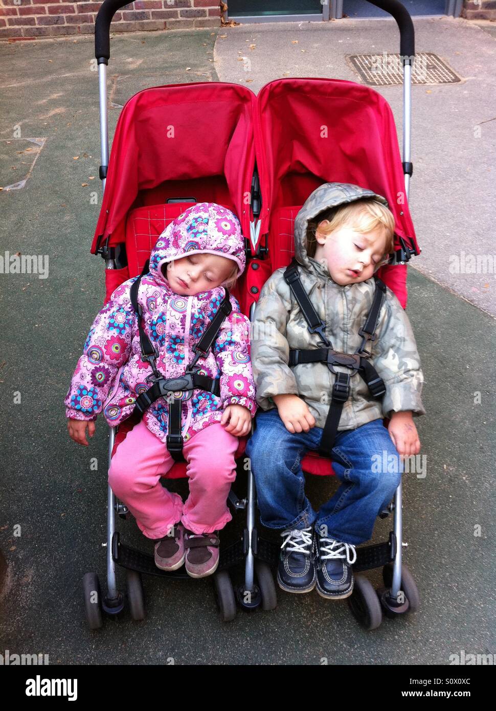 Kids in a buggy hi-res stock photography and images - Alamy