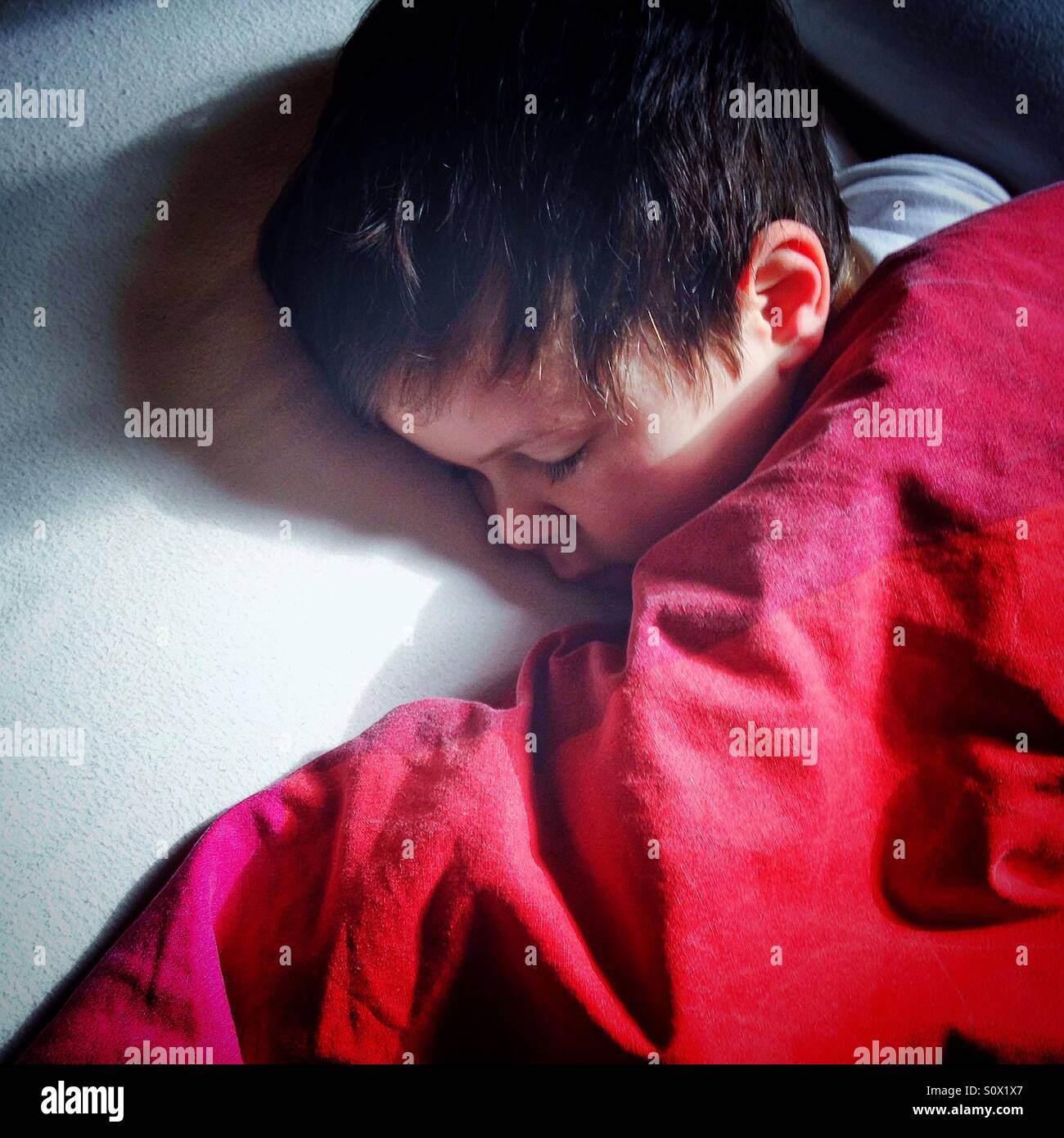 Sleeping child hi-res stock photography and images - Alamy