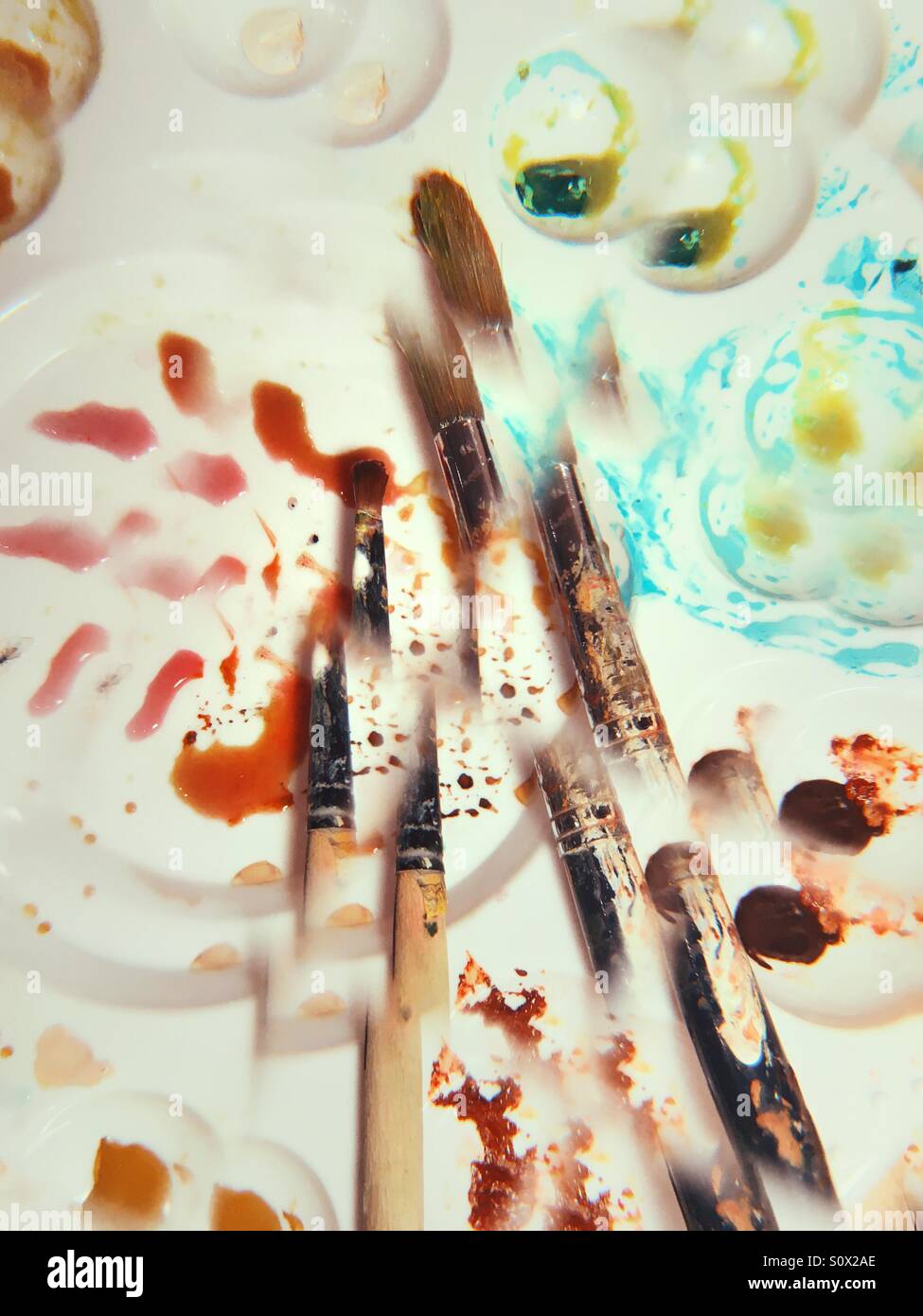 Painting palettes hi-res stock photography and images - Alamy