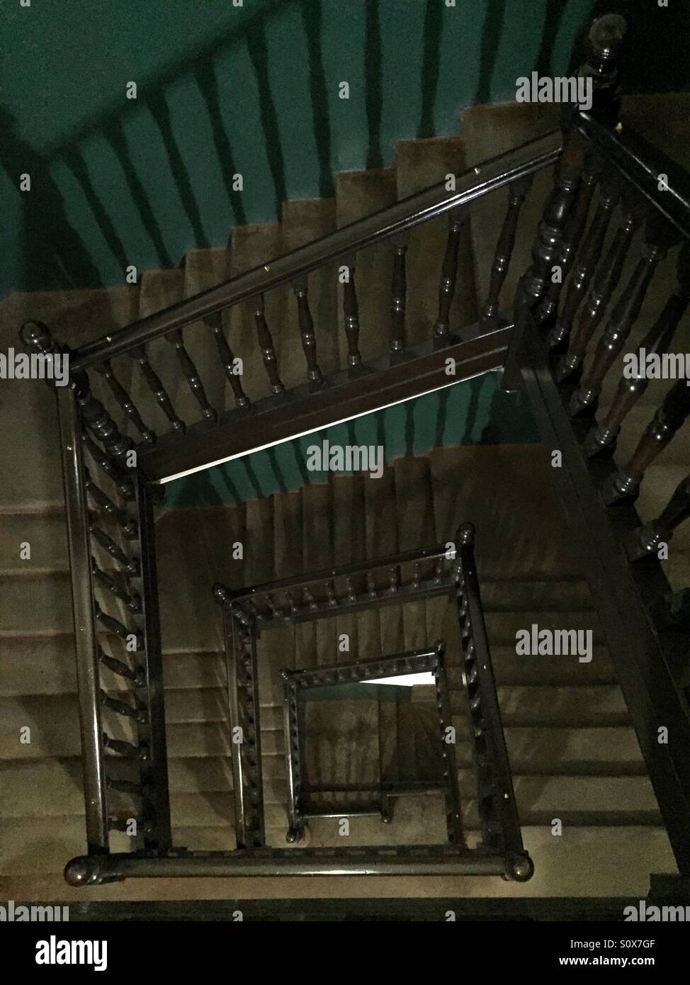 Tenement close hi-res stock photography and images - Alamy