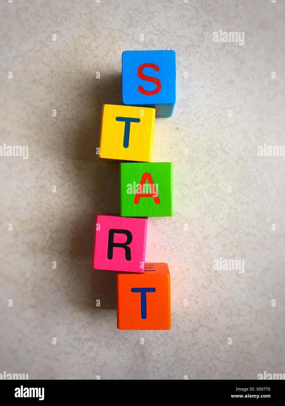 Start block hi-res stock photography and images - Alamy