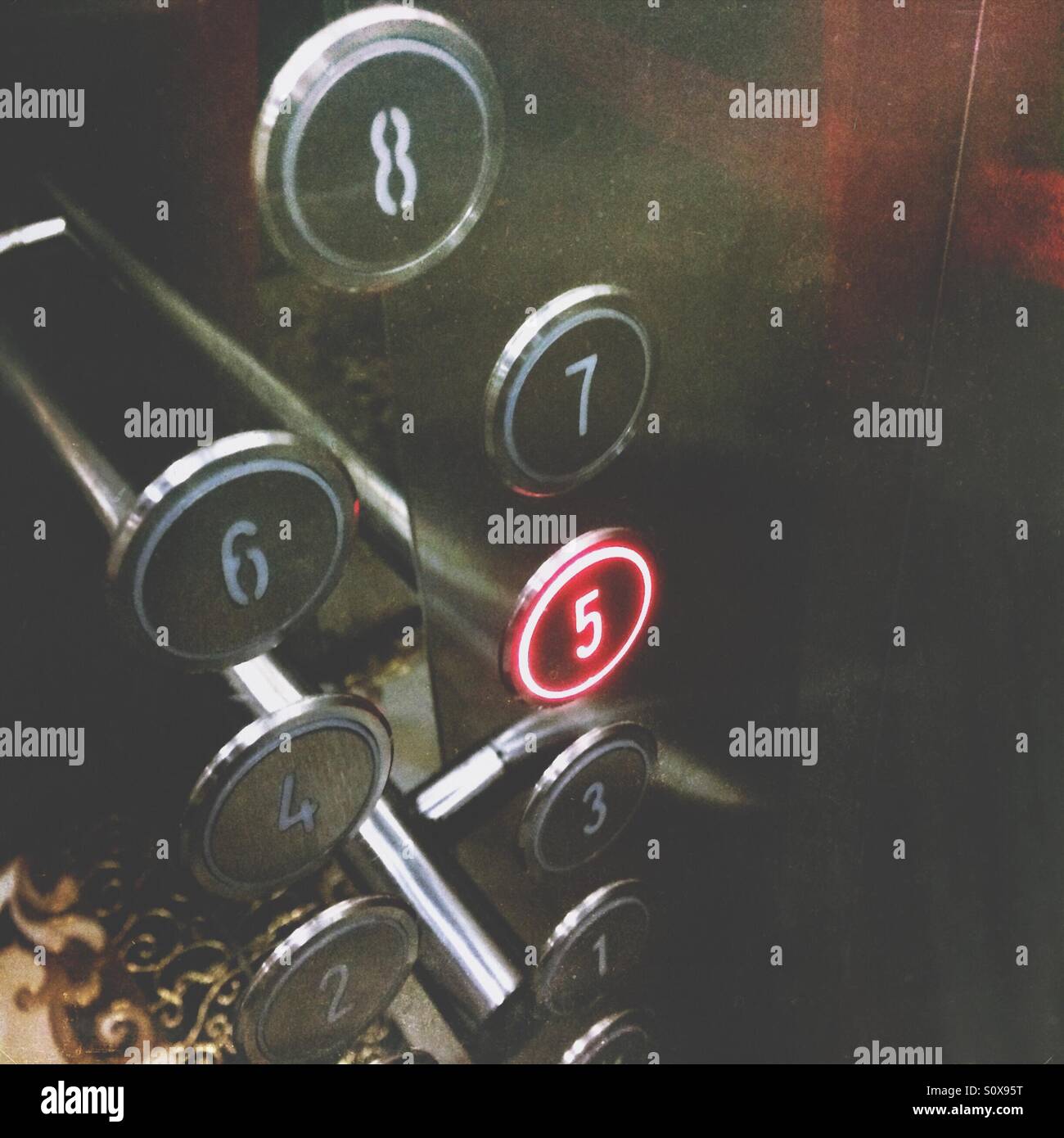 Floor number 5 hi-res stock photography and images - Alamy