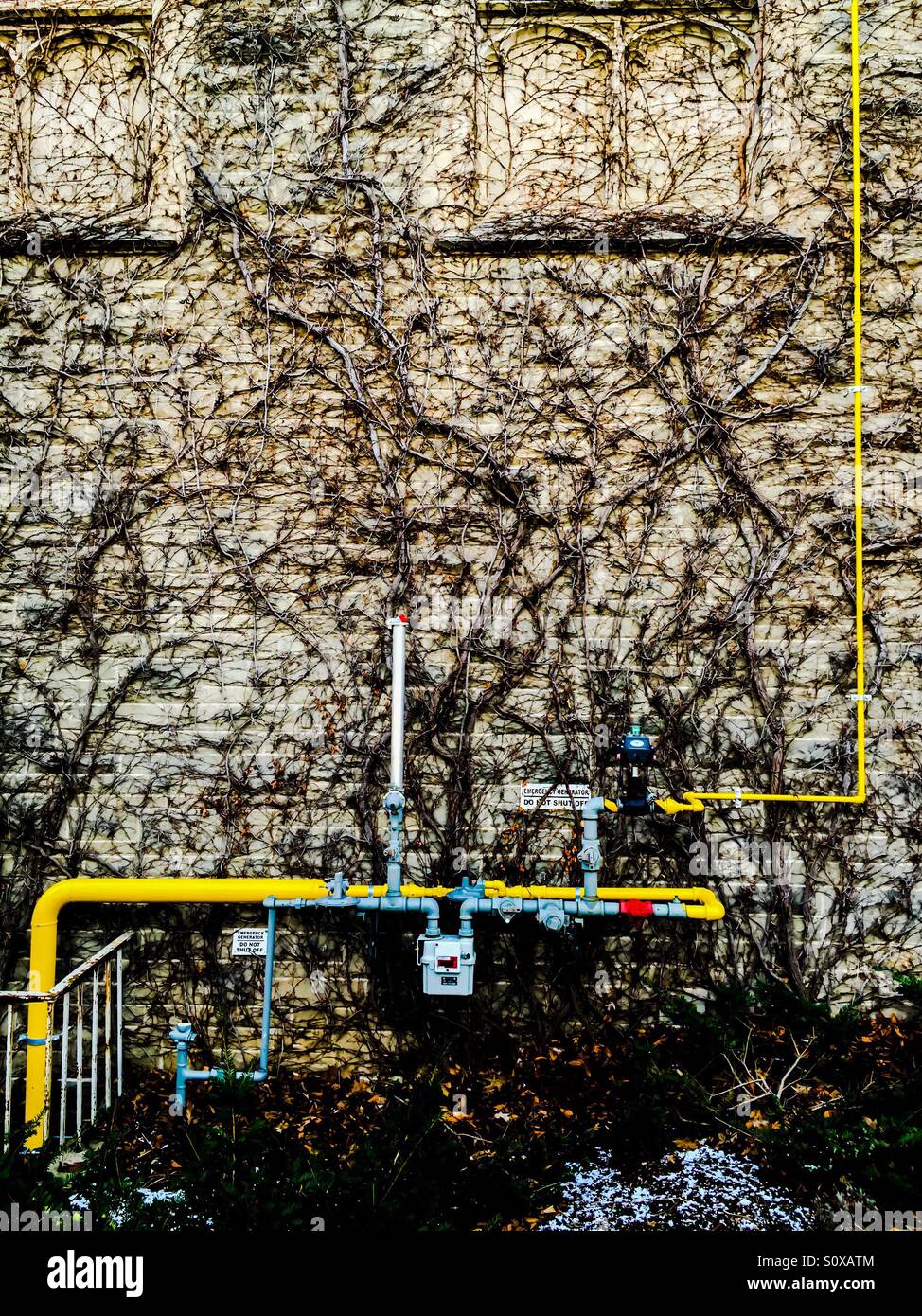 Yellow pipes hi-res stock photography and images - Alamy