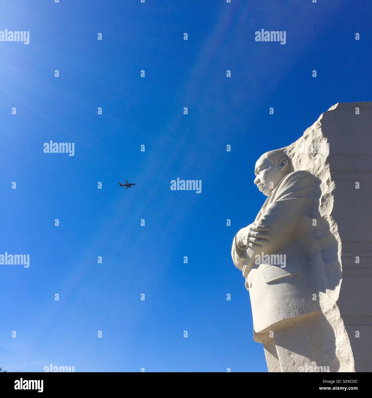 Flying memorial hi-res stock photography and images - Alamy
