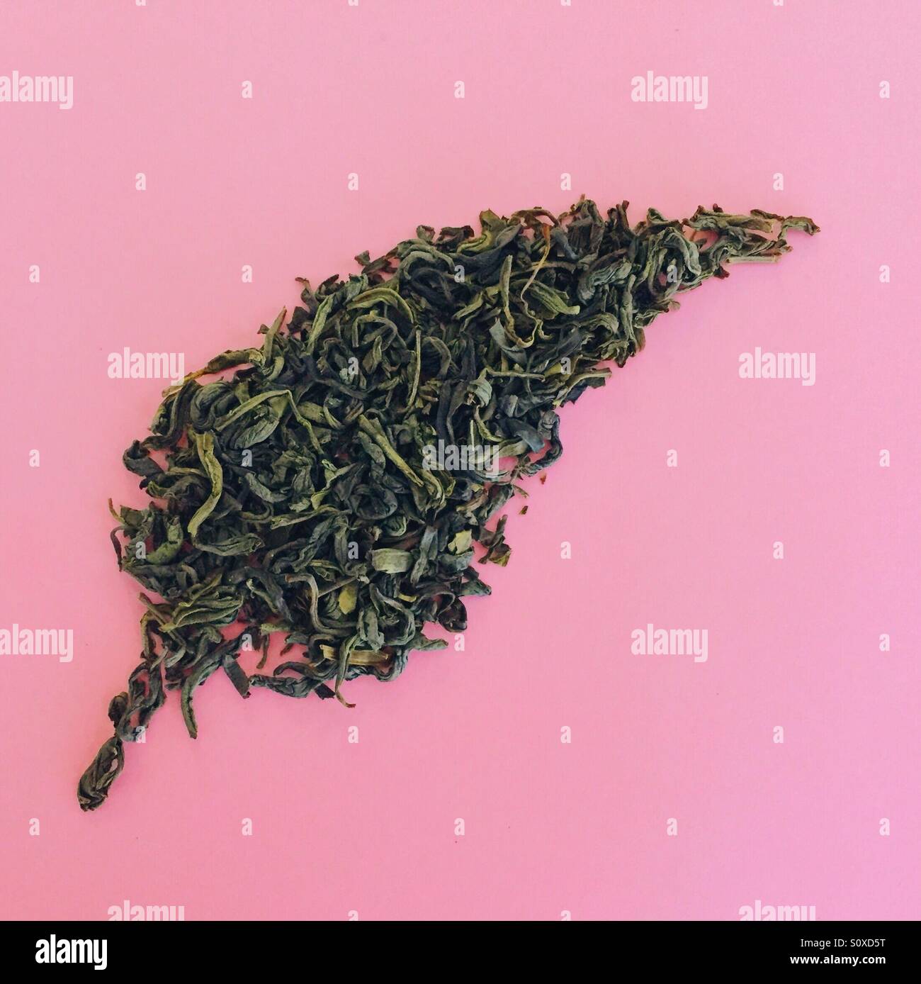 Colorful tea leaves hi-res stock photography and images - Alamy