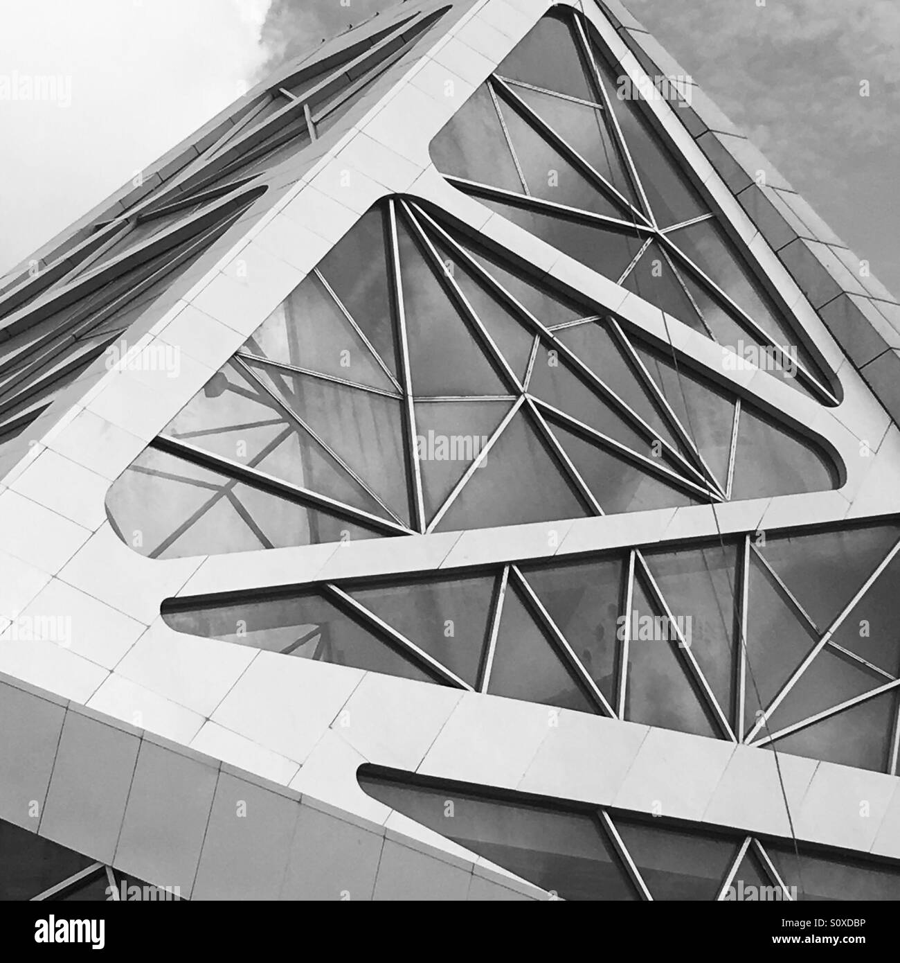 Modern chinese architecture hi-res stock photography and images - Alamy