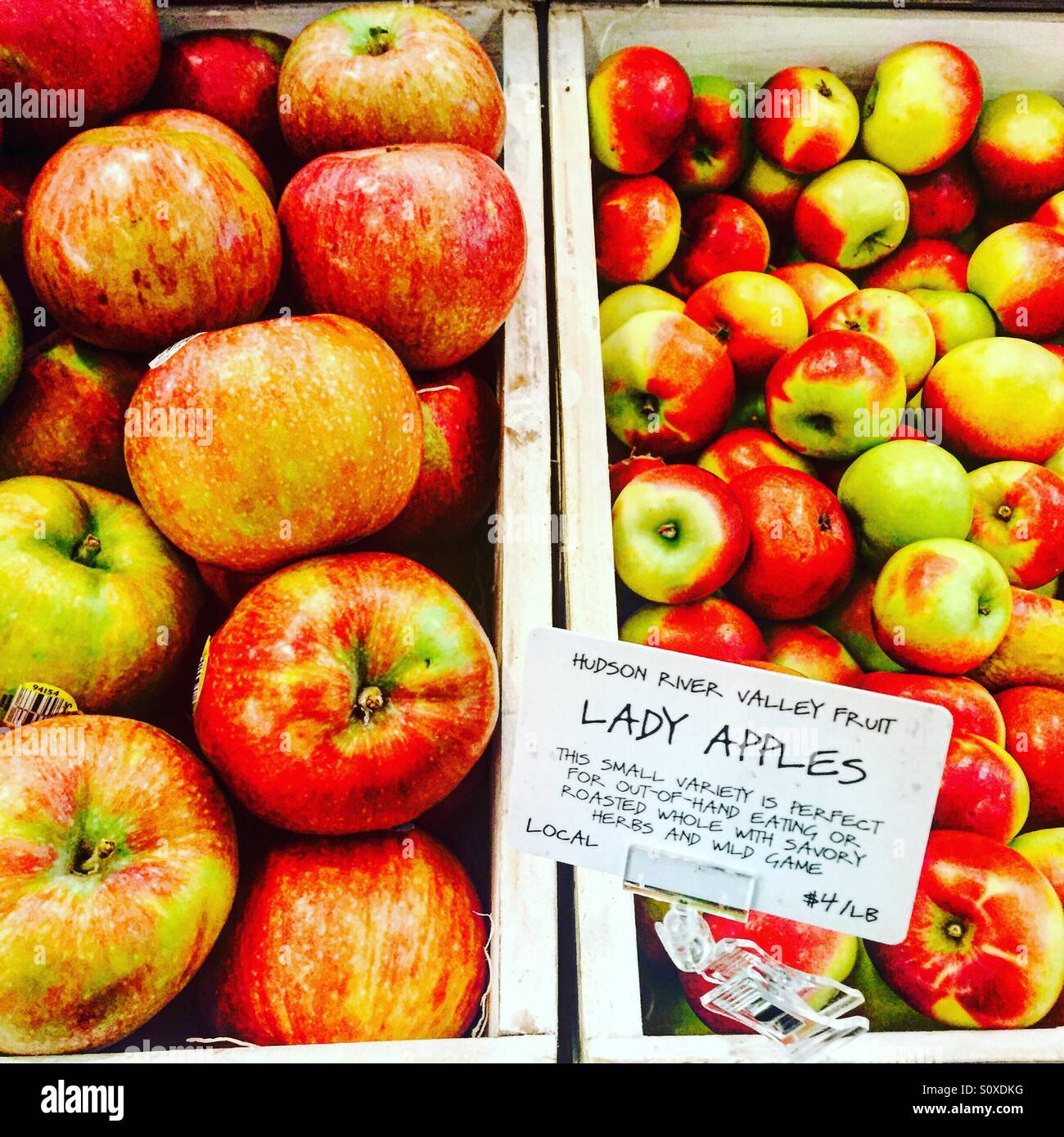 Big apples hi-res stock photography and images - Alamy