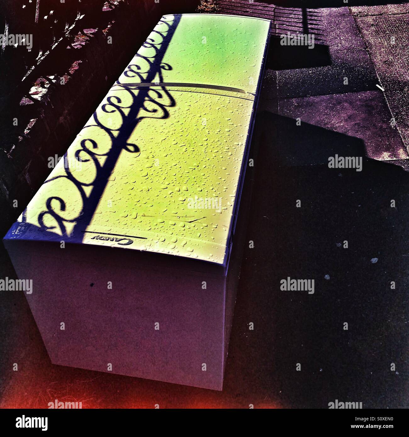 Ground fridge hi-res stock photography and images - Alamy