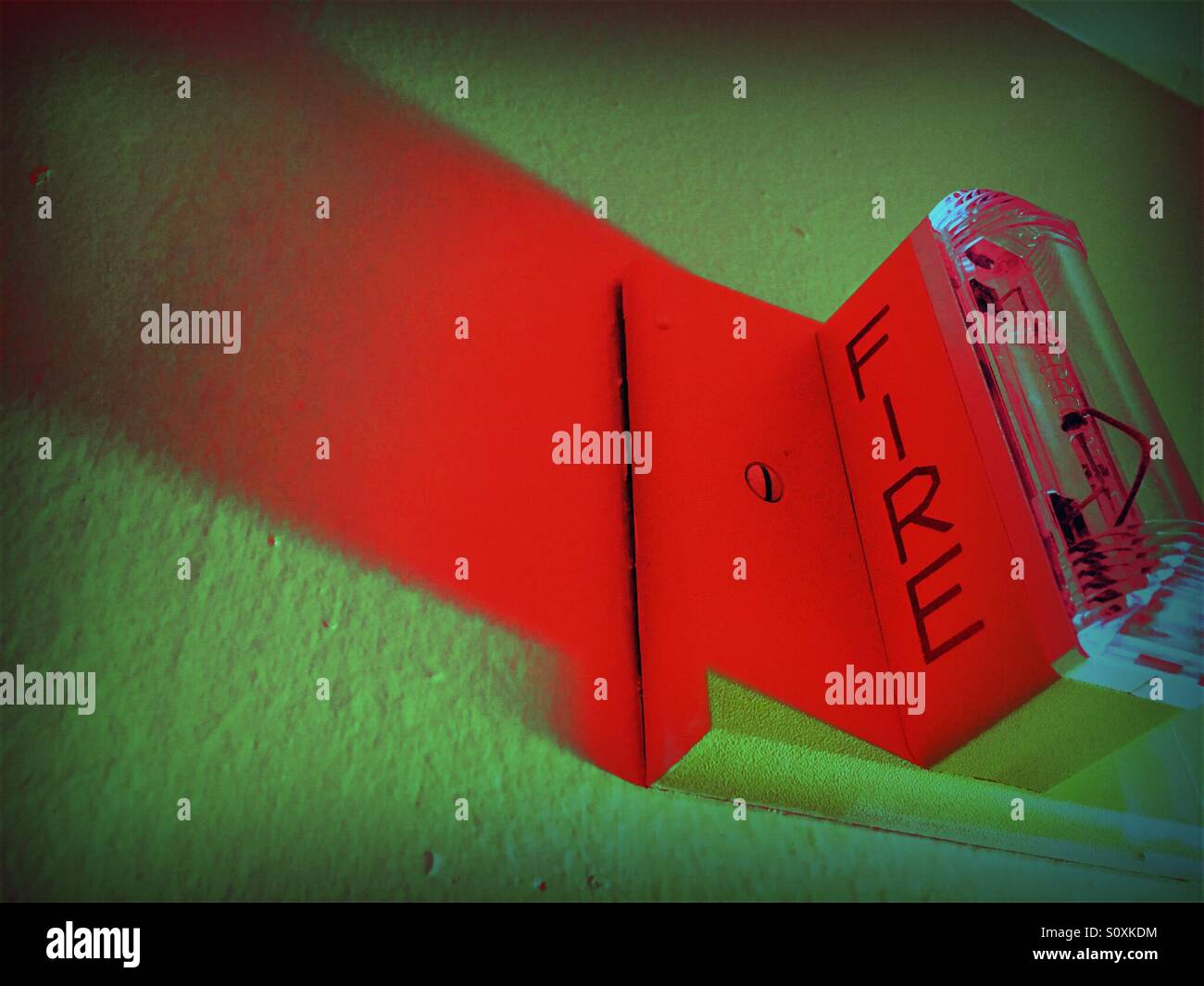 Inverted colors hi-res stock photography and images - Alamy