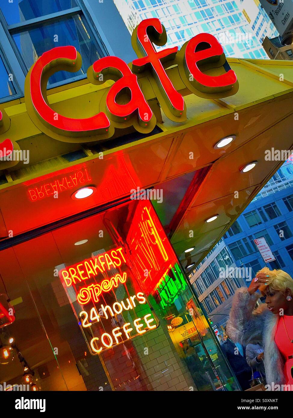 Cafe on a corner in Times Square, NYC Stock Photo - Alamy