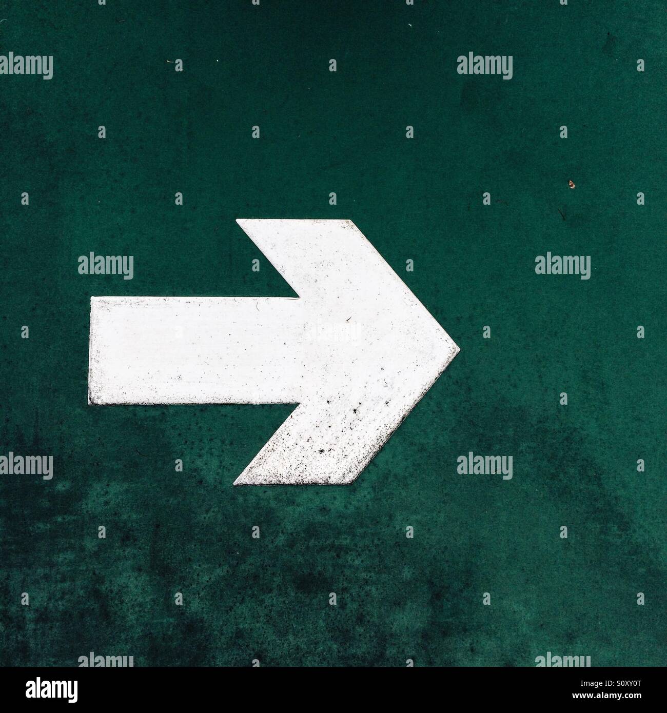 Old sign arrow Stock Photo - Alamy