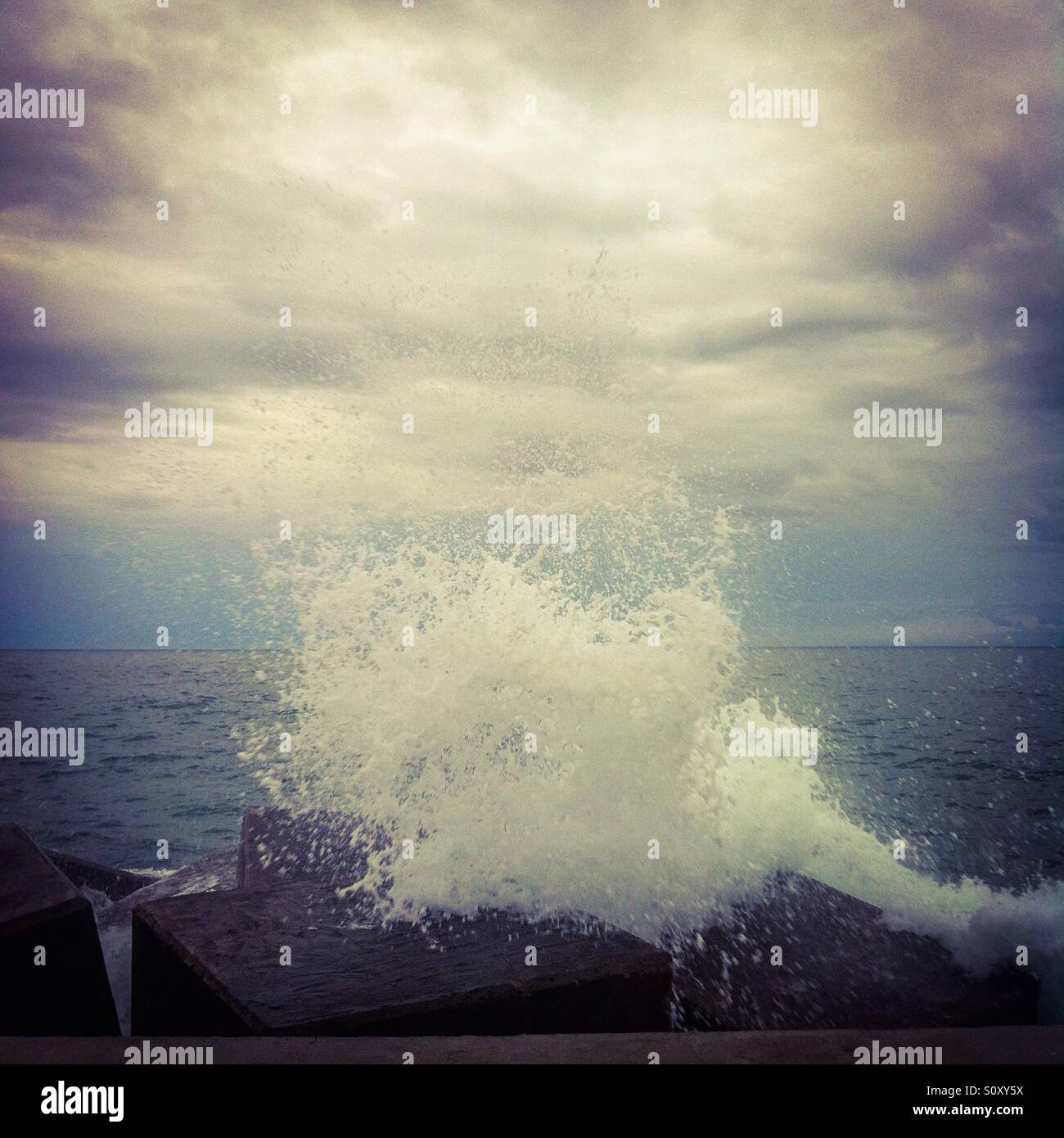 Cloudy splash hi-res stock photography and images - Alamy