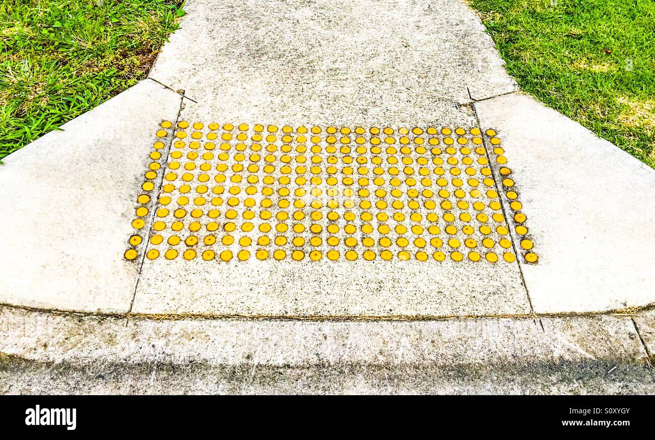 Pedestrian ramp hi-res stock photography and images - Alamy