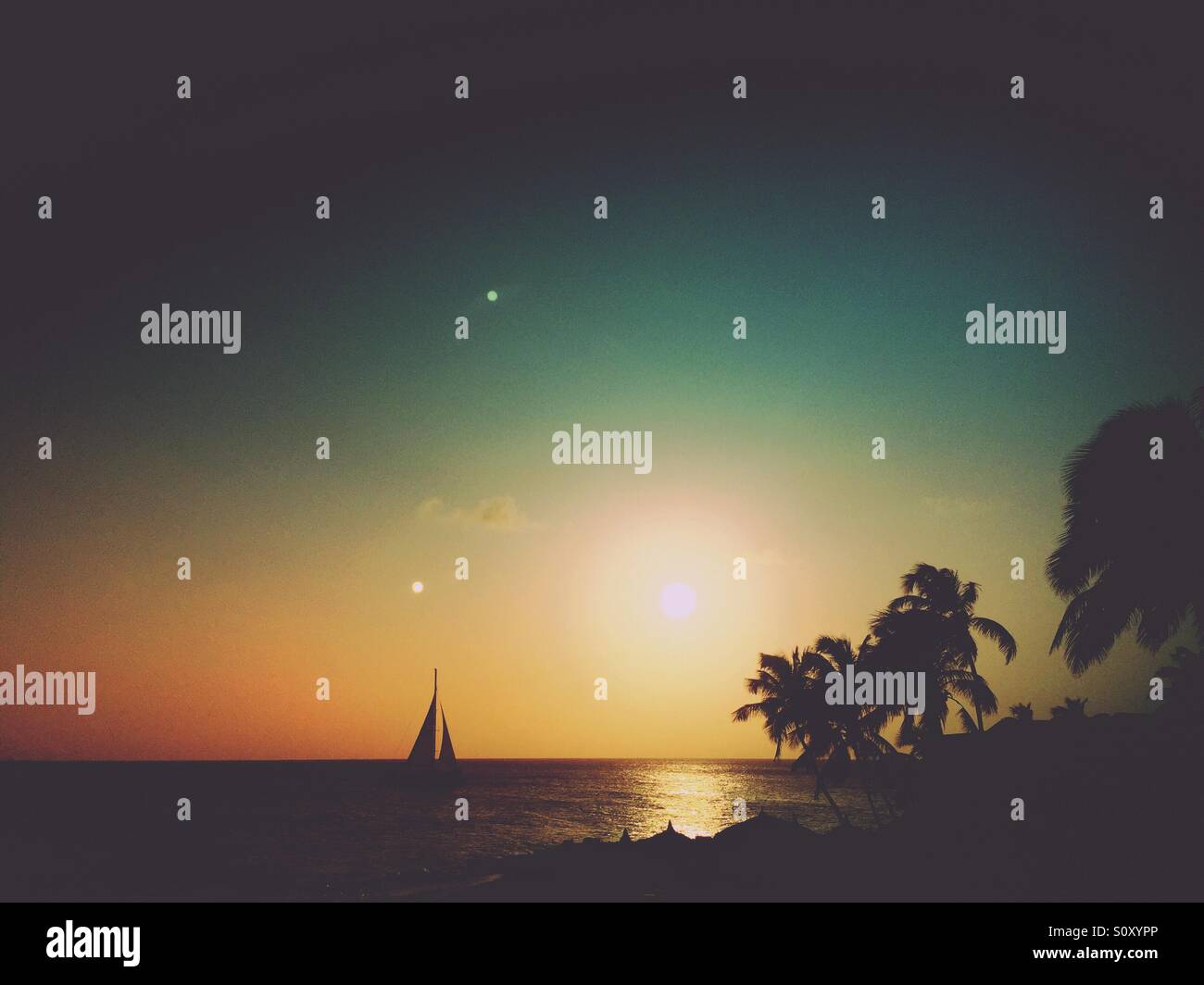 Sunset aruba hi-res stock photography and images - Alamy