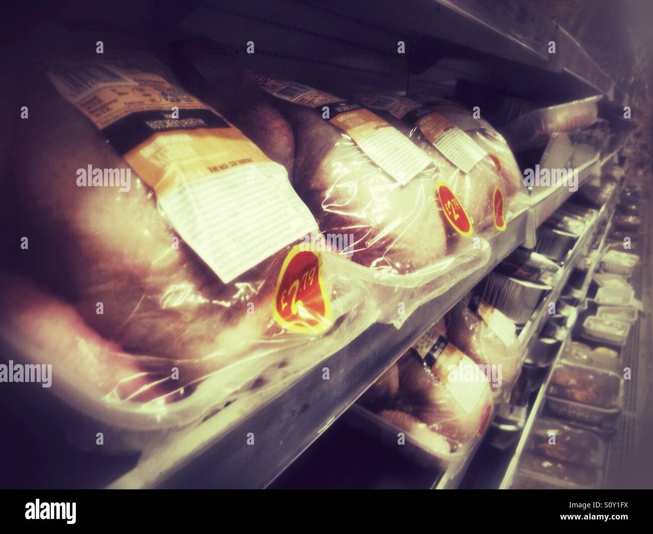 Chicken packaged sale hi-res stock photography and images - Alamy