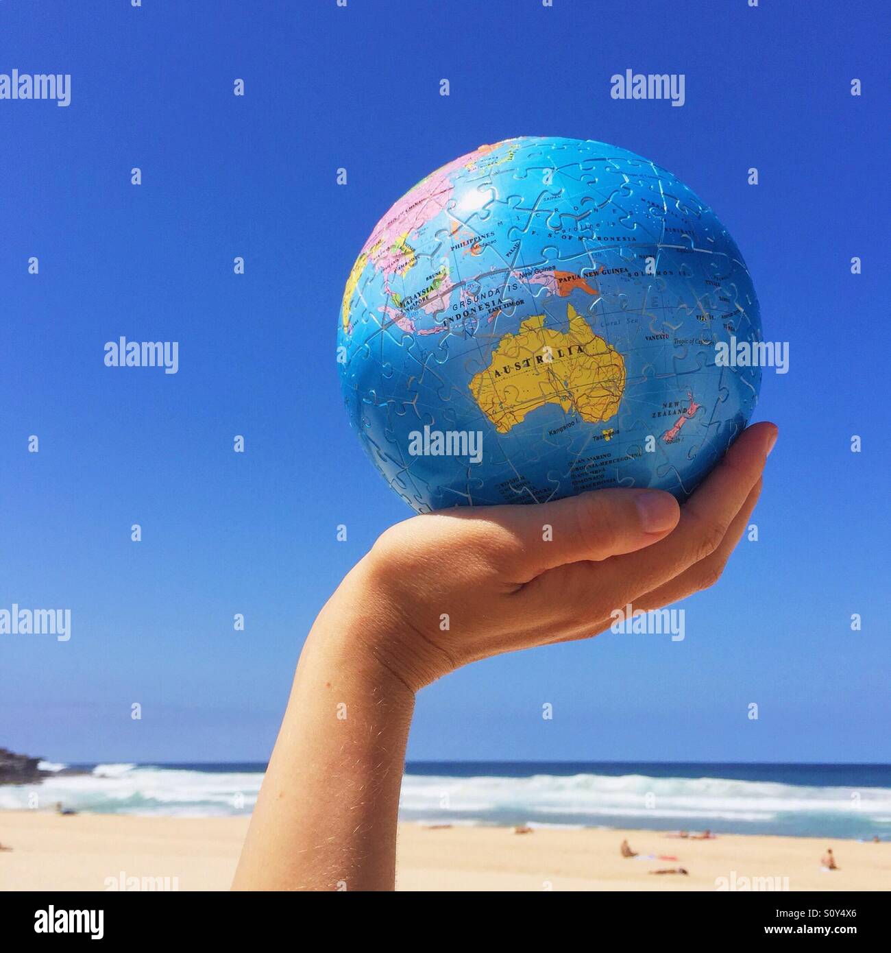 World globe beach ball hi-res stock photography and images - Alamy