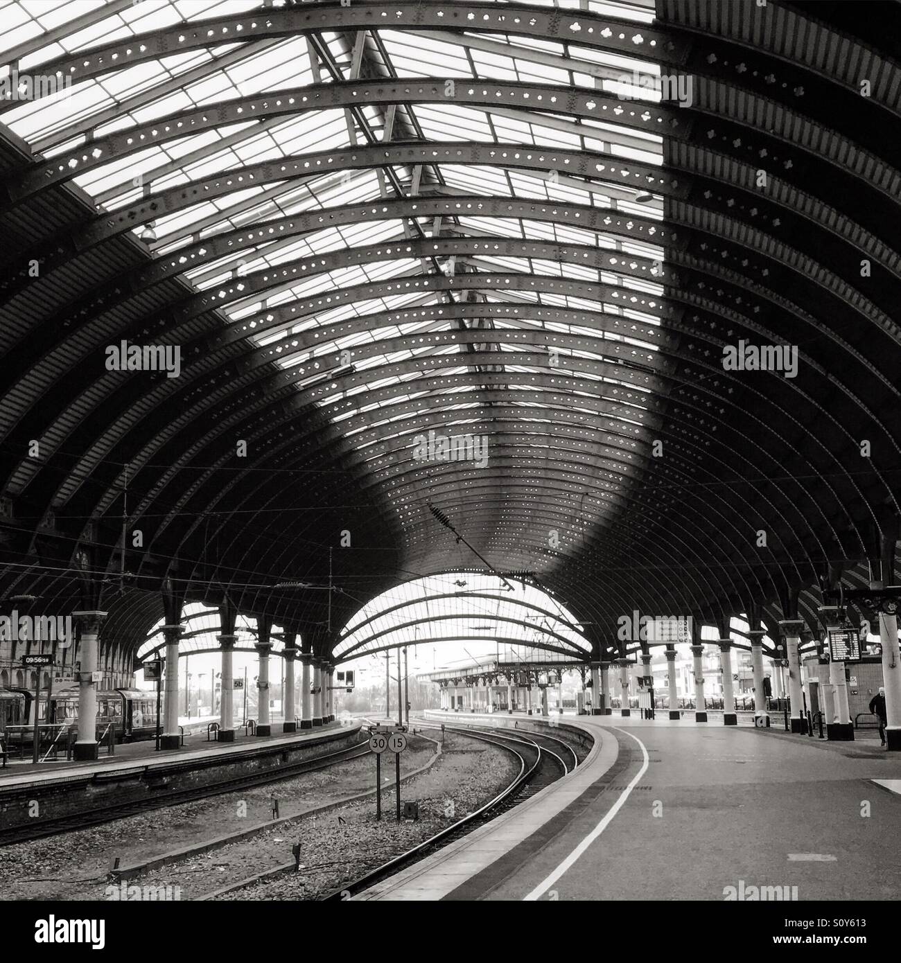 Empty railway track station hi-res stock photography and images - Alamy