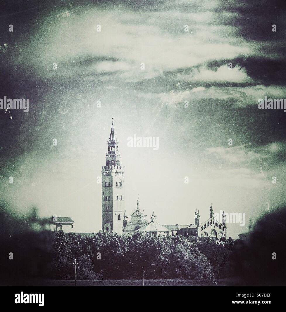 Torrazzo of cremona hi-res stock photography and images - Alamy