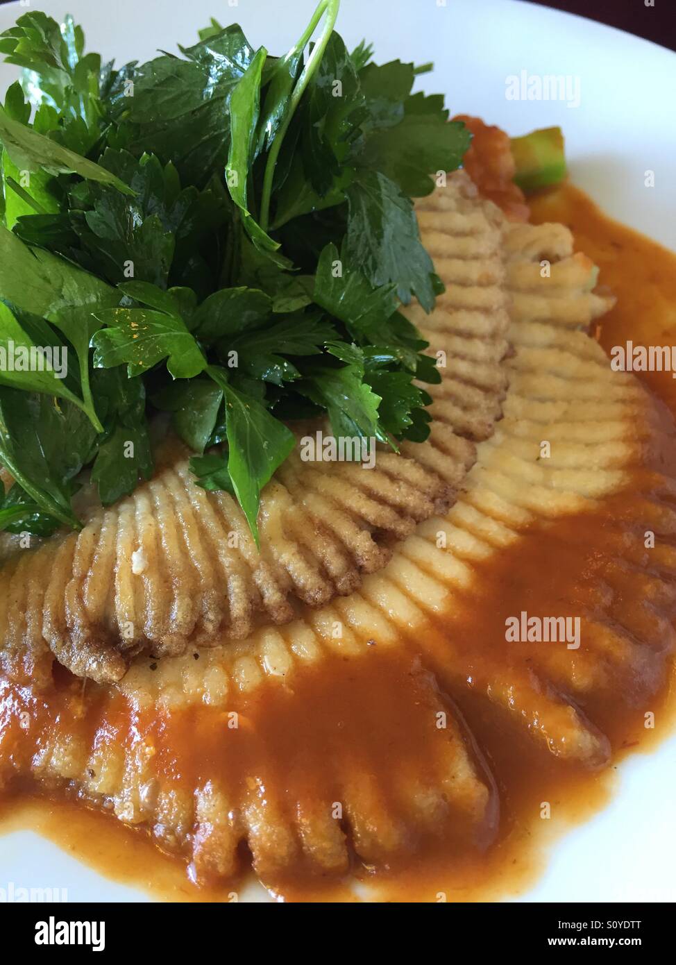 Skate fish plate hi-res stock photography and images - Alamy