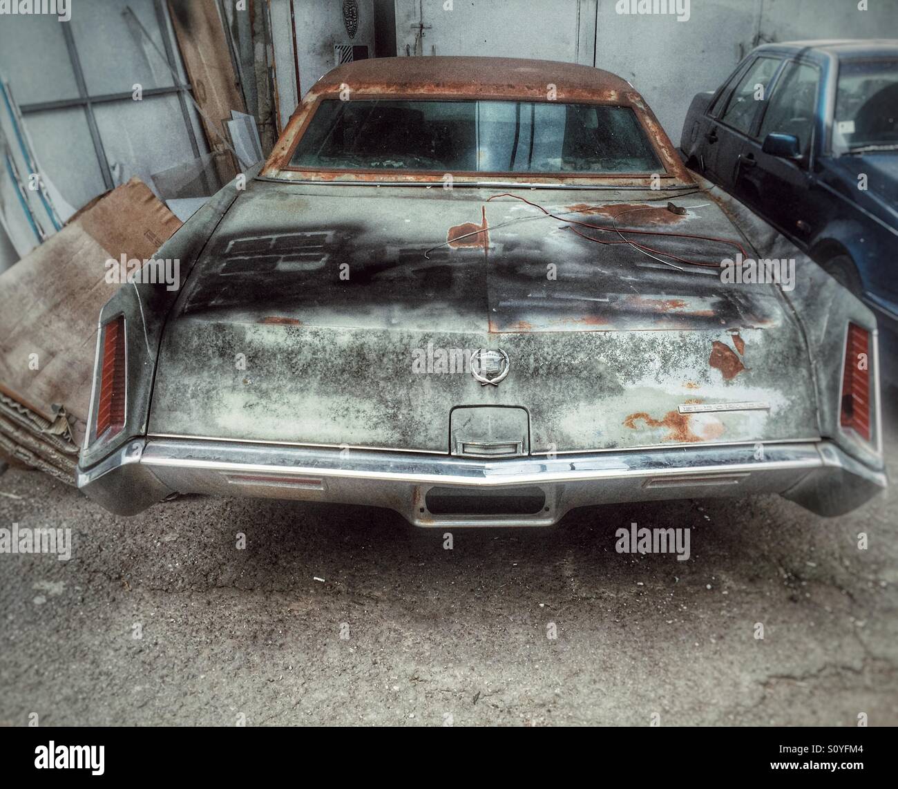 Unwanted old car hi-res stock photography and images - Alamy