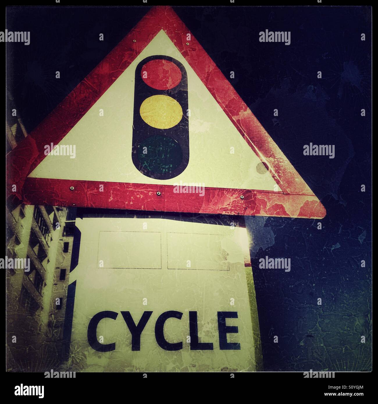 Cycle Sign High Resolution Stock Photography and Images - Alamy