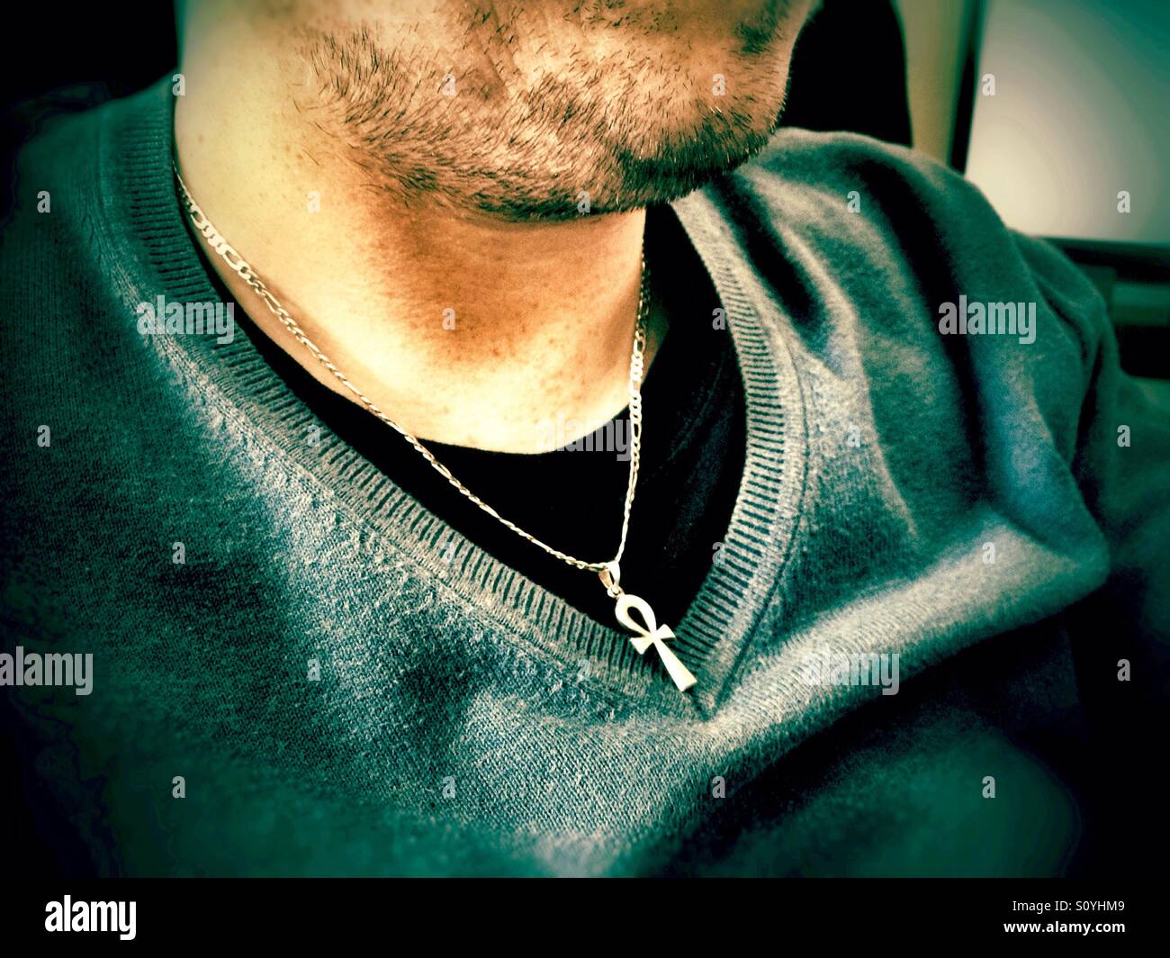 Man wearing ankh necklace hi-res stock photography and images - Alamy