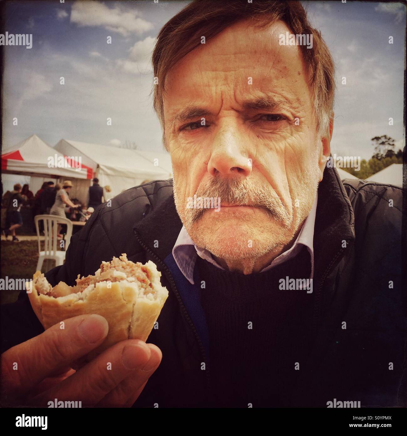 Man eating pie hi-res stock photography and images - Alamy