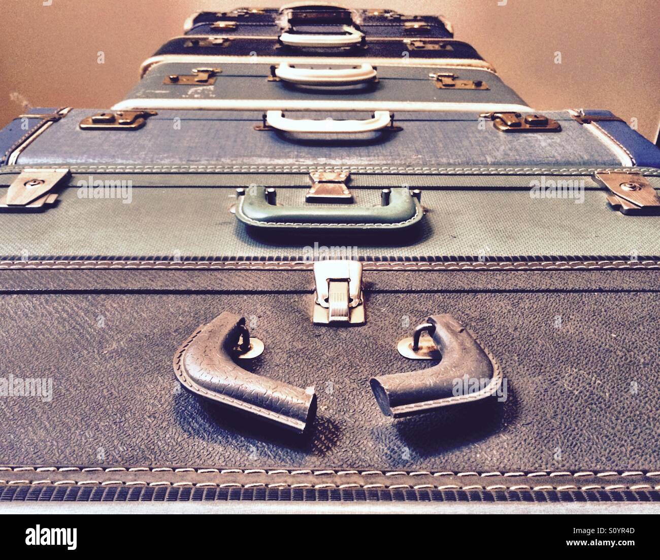 Samsonite luggage hi-res stock photography and images - Alamy