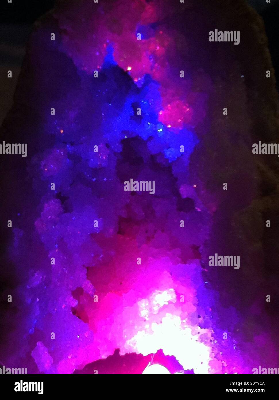 changing color light shinning through a crystal Stock Photo - Alamy
