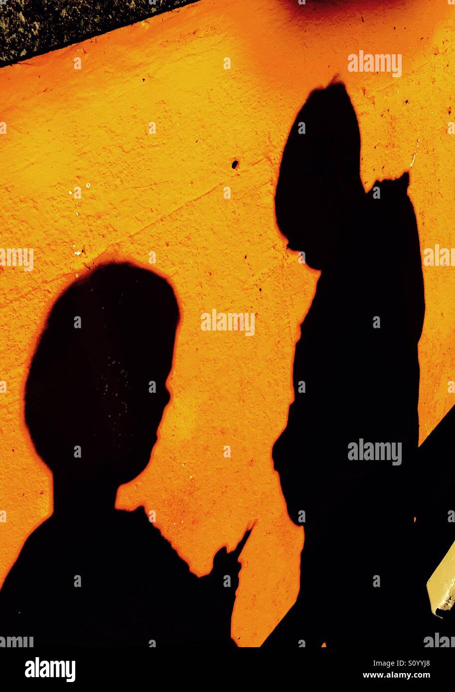 Kids silhouette shadow hi-res stock photography and images - Alamy