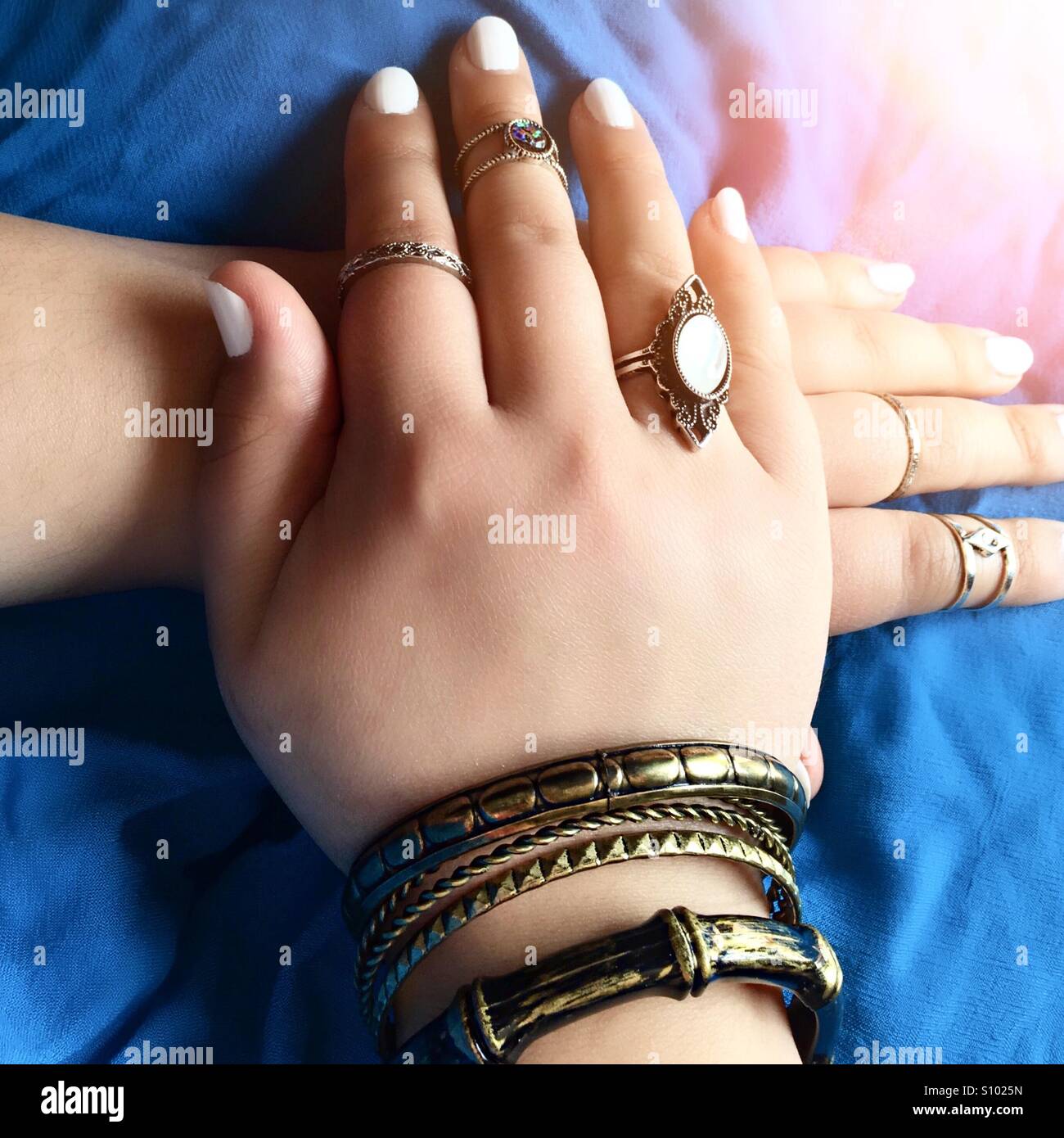 Indian hands hi-res stock photography and images - Alamy