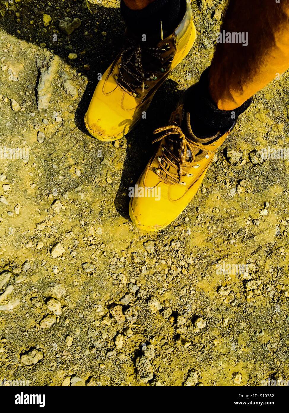 Weary, dusty, hiking.feet Stock Photo - Alamy
