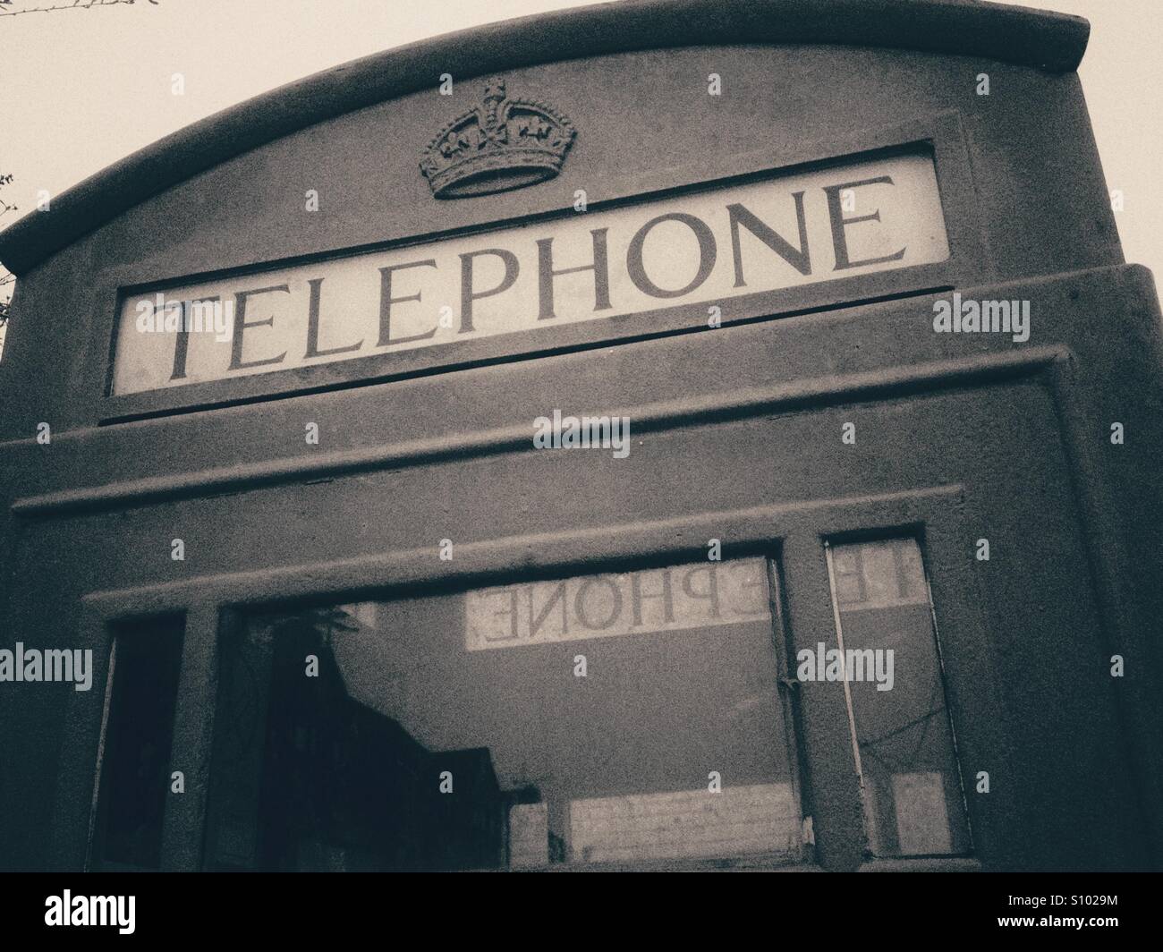 Retro telephone box Stock Photo - Alamy