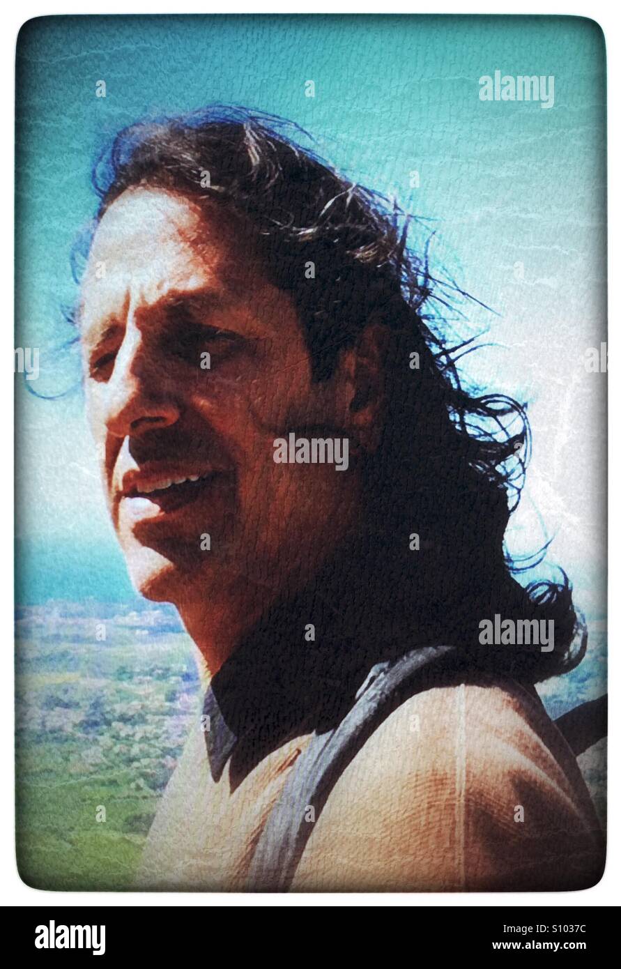 Man overlooking the horizon Stock Photo - Alamy