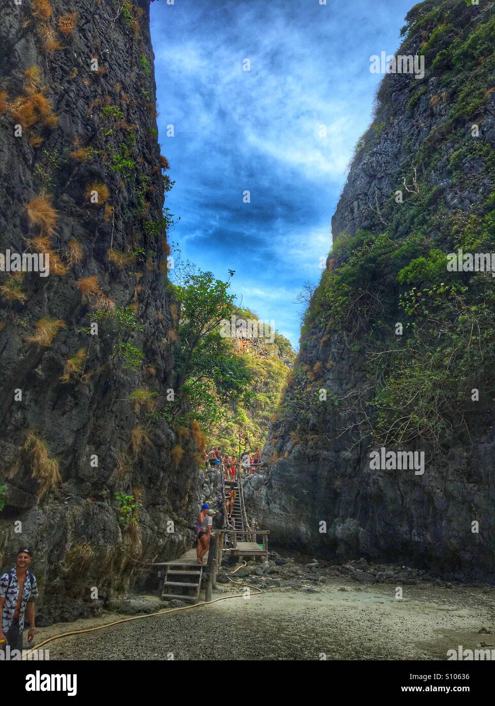 Exploring islands hi-res stock photography and images - Alamy