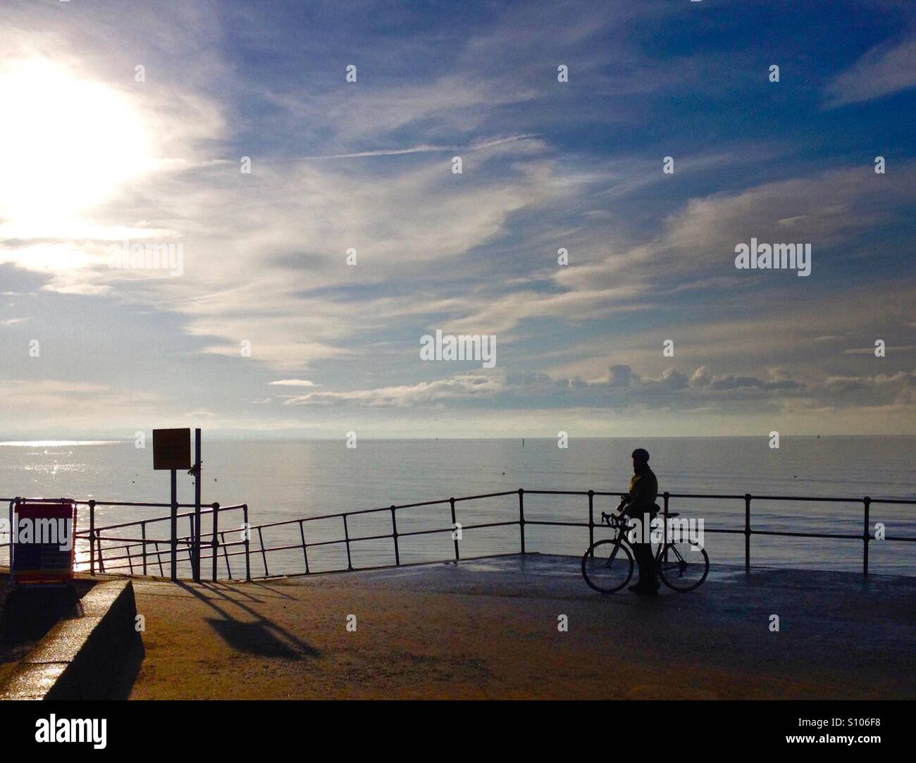 Calm cyclist hi-res stock photography and images - Alamy