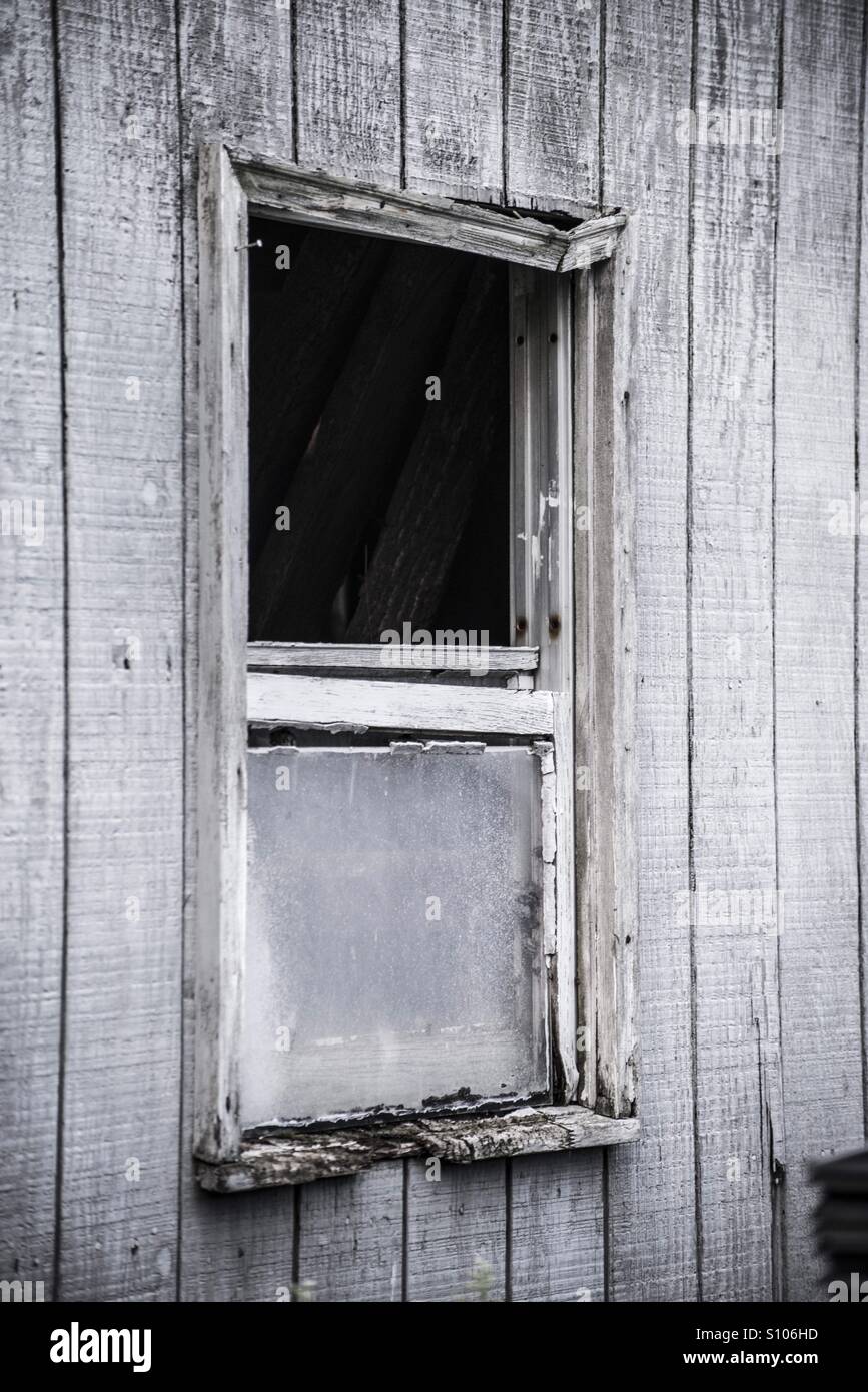 Weathered barn window Stock Photo - Alamy
