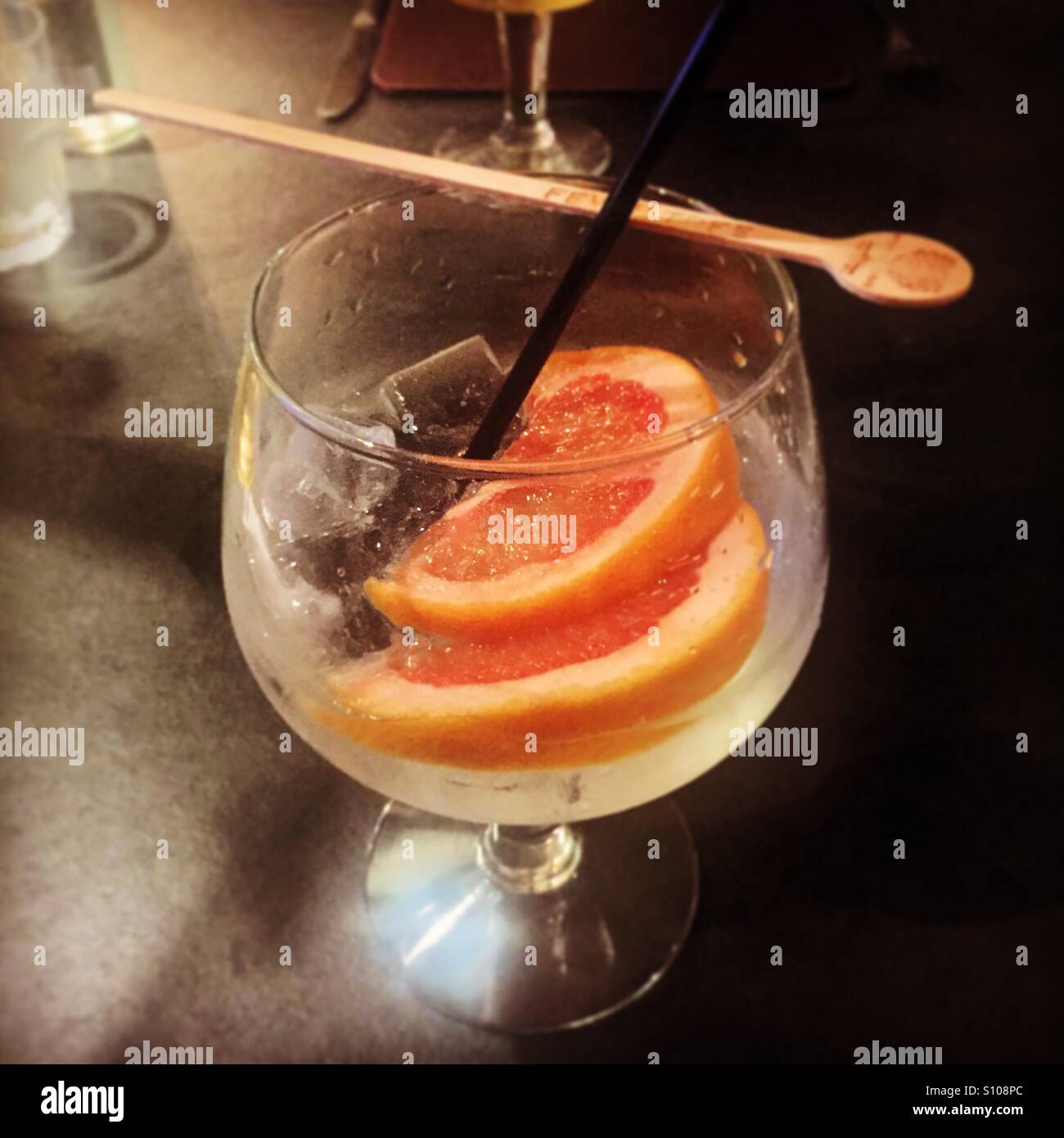 G&t hi-res stock photography and images - Alamy