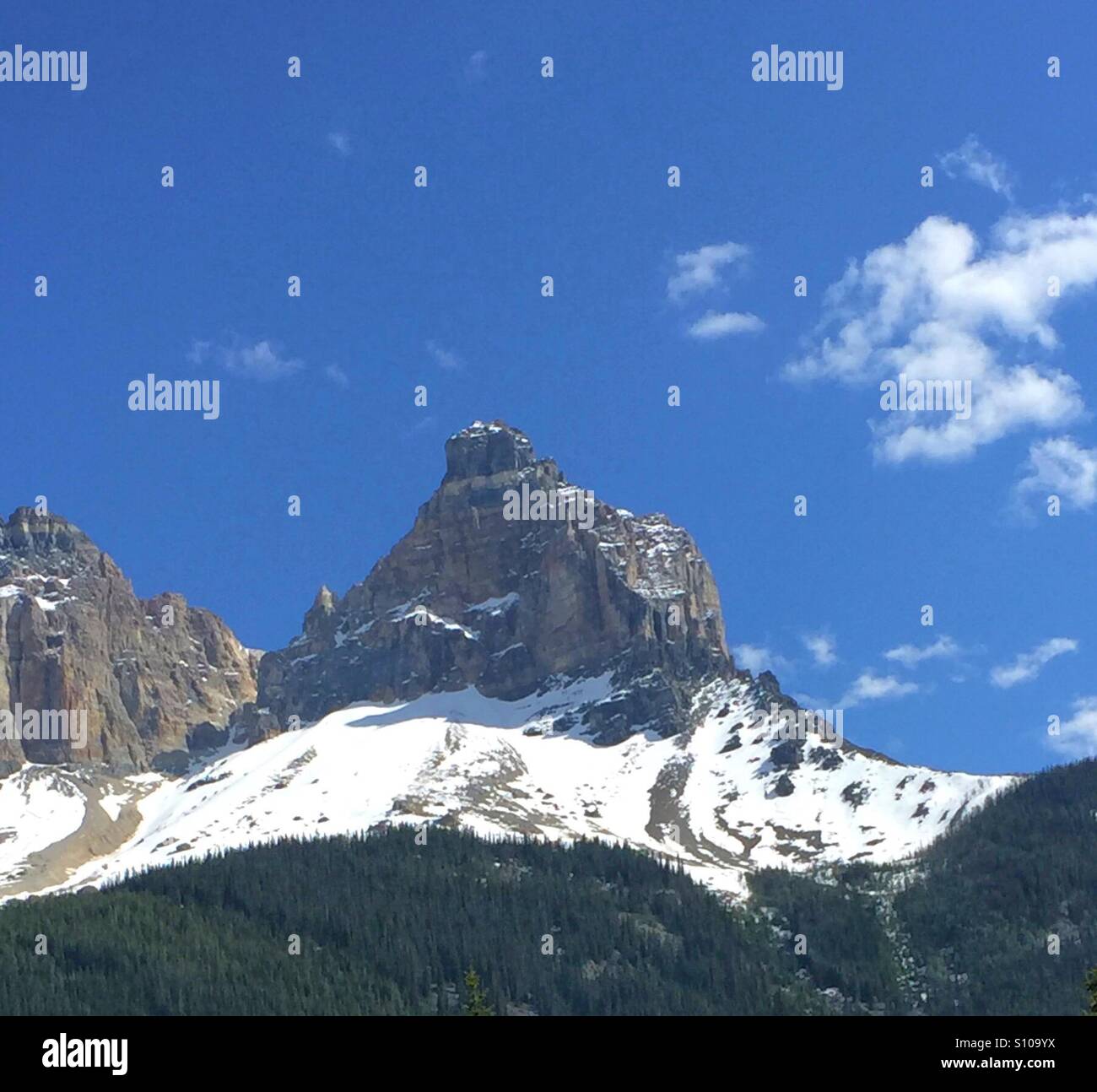Cathedral mountain yoho national park hi-res stock photography and ...