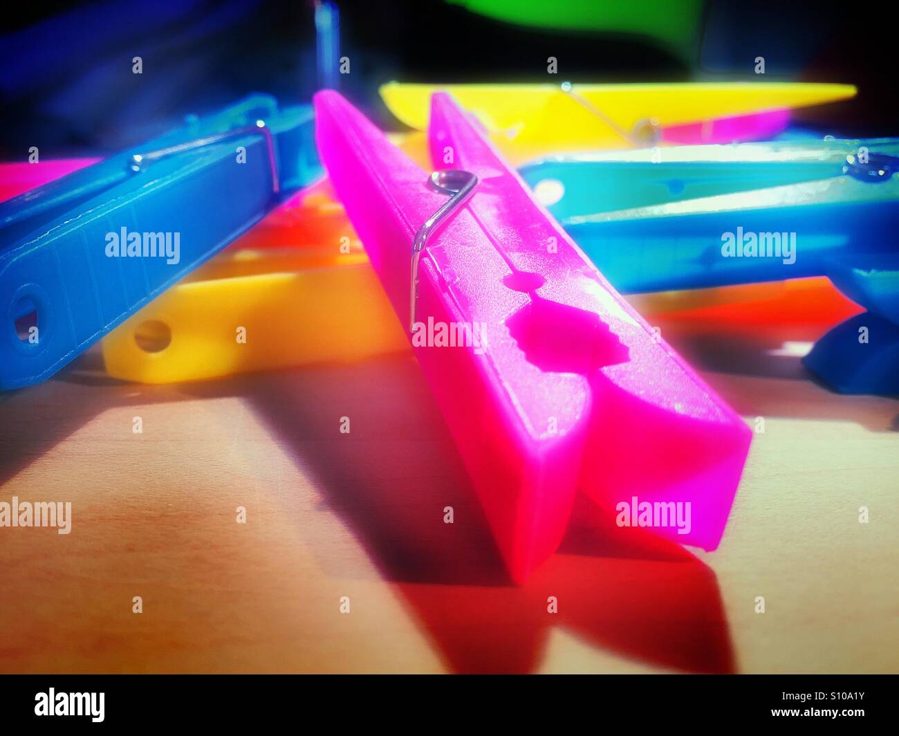 Neon blue pink interlocking hi-res stock photography and images - Alamy